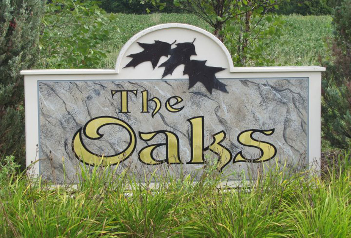 THE OAKS – Homeowners Association in Fort Wayne, Indiana